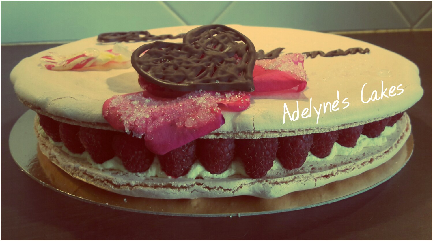 Macaron Ispahan de Pierre Hermé - Adelyne's Cakes