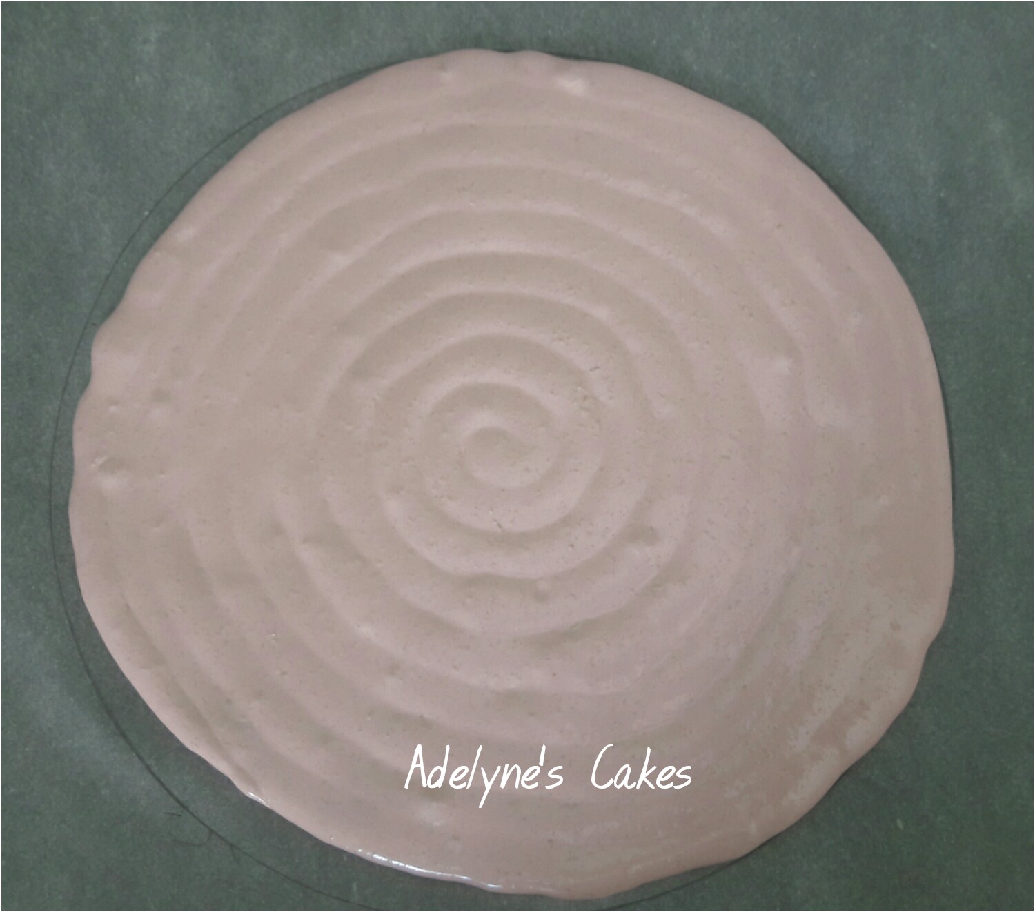 Macaron Ispahan de Pierre Hermé - Adelyne's Cakes